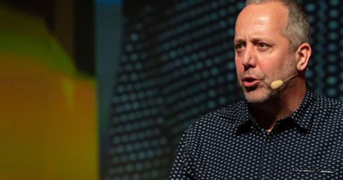 Sprekers bij NVP presenteert Remco Claassen - MOS